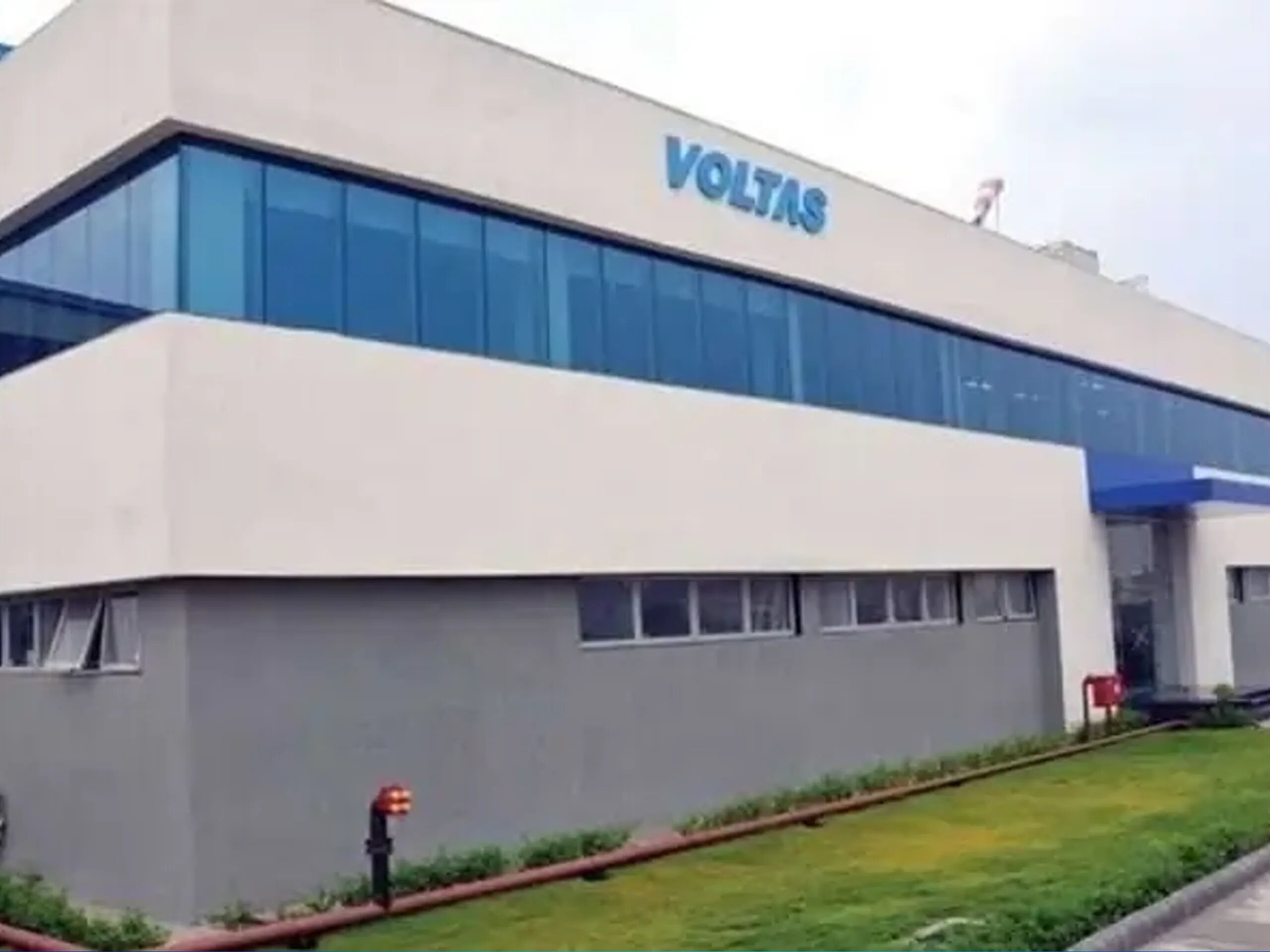 Close to Rs 750 crore stuck in Qatar projects: Voltas
